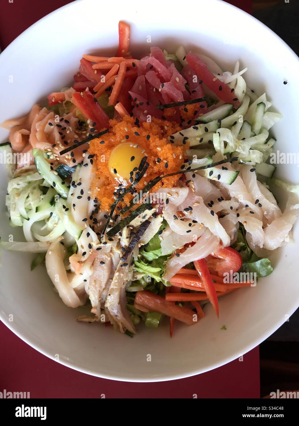 Healthy poke bowl hi-res stock photography and images - Alamy