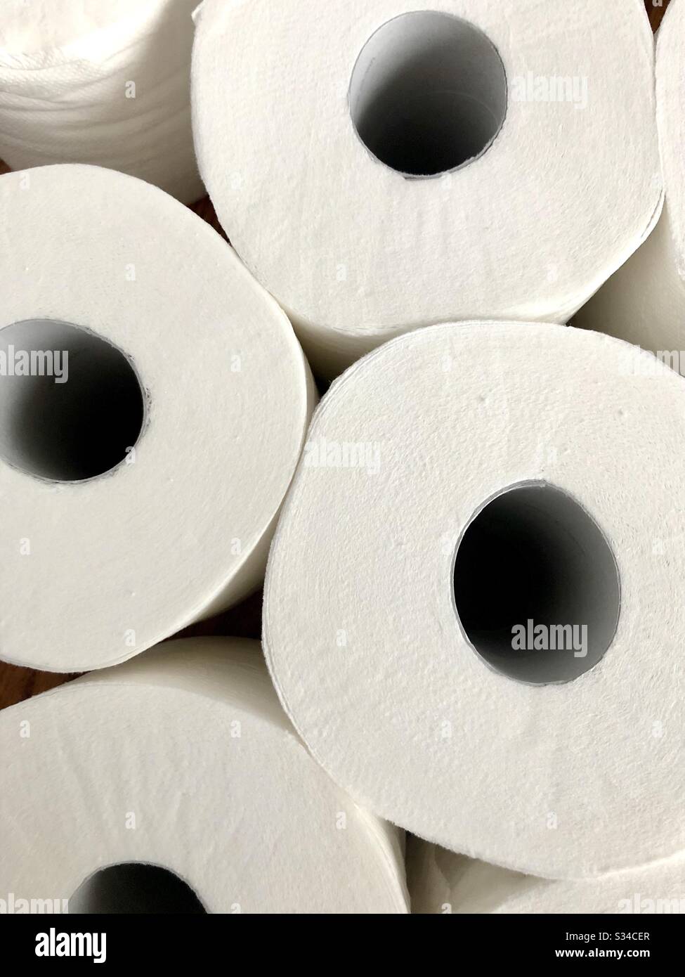 Rolls Of Toilet Paper High Resolution Stock Photography and Images - Alamy