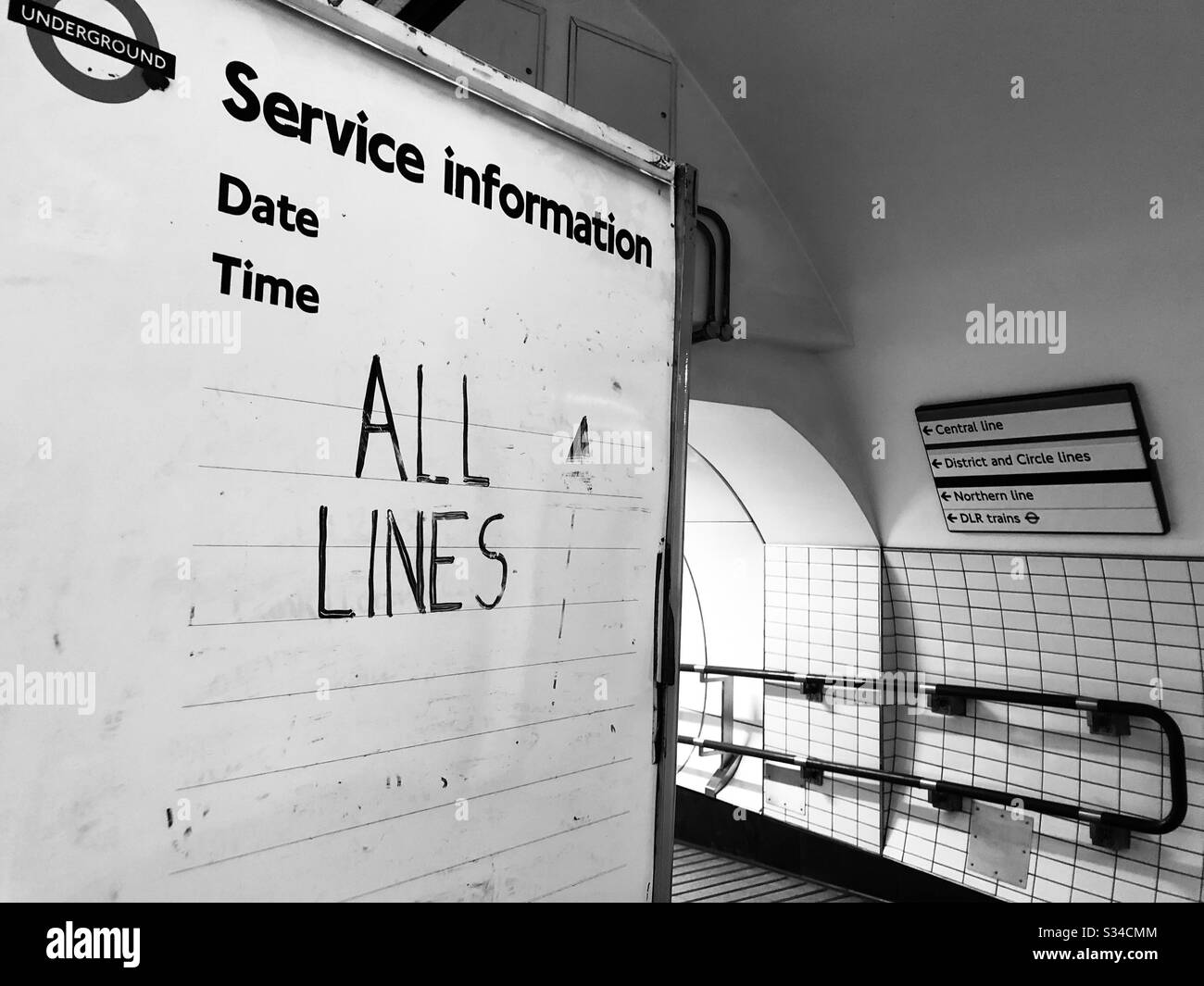 London underground signage Black and White Stock Photos & Images - Alamy