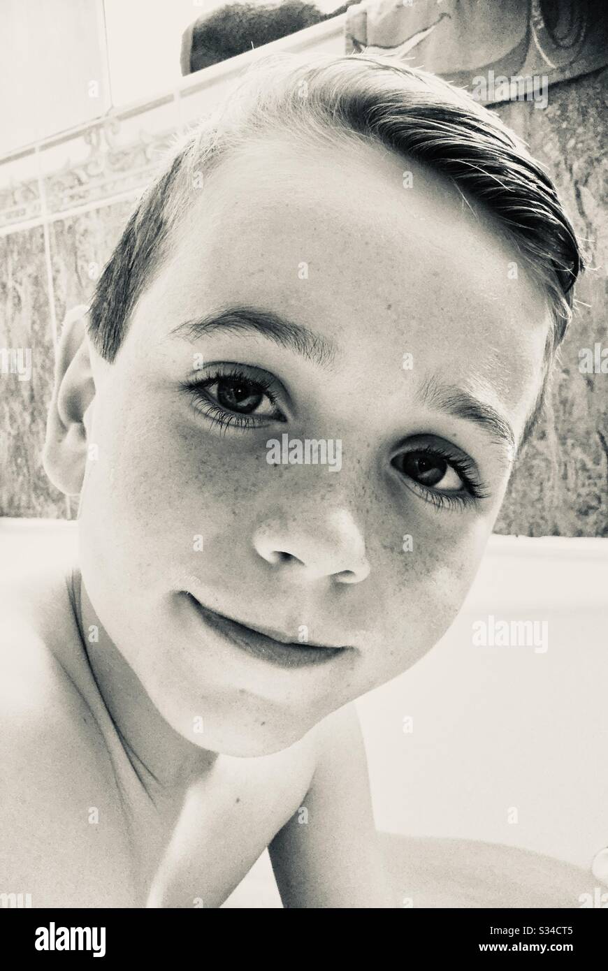 Smart haircut hi-res stock photography and images - Alamy