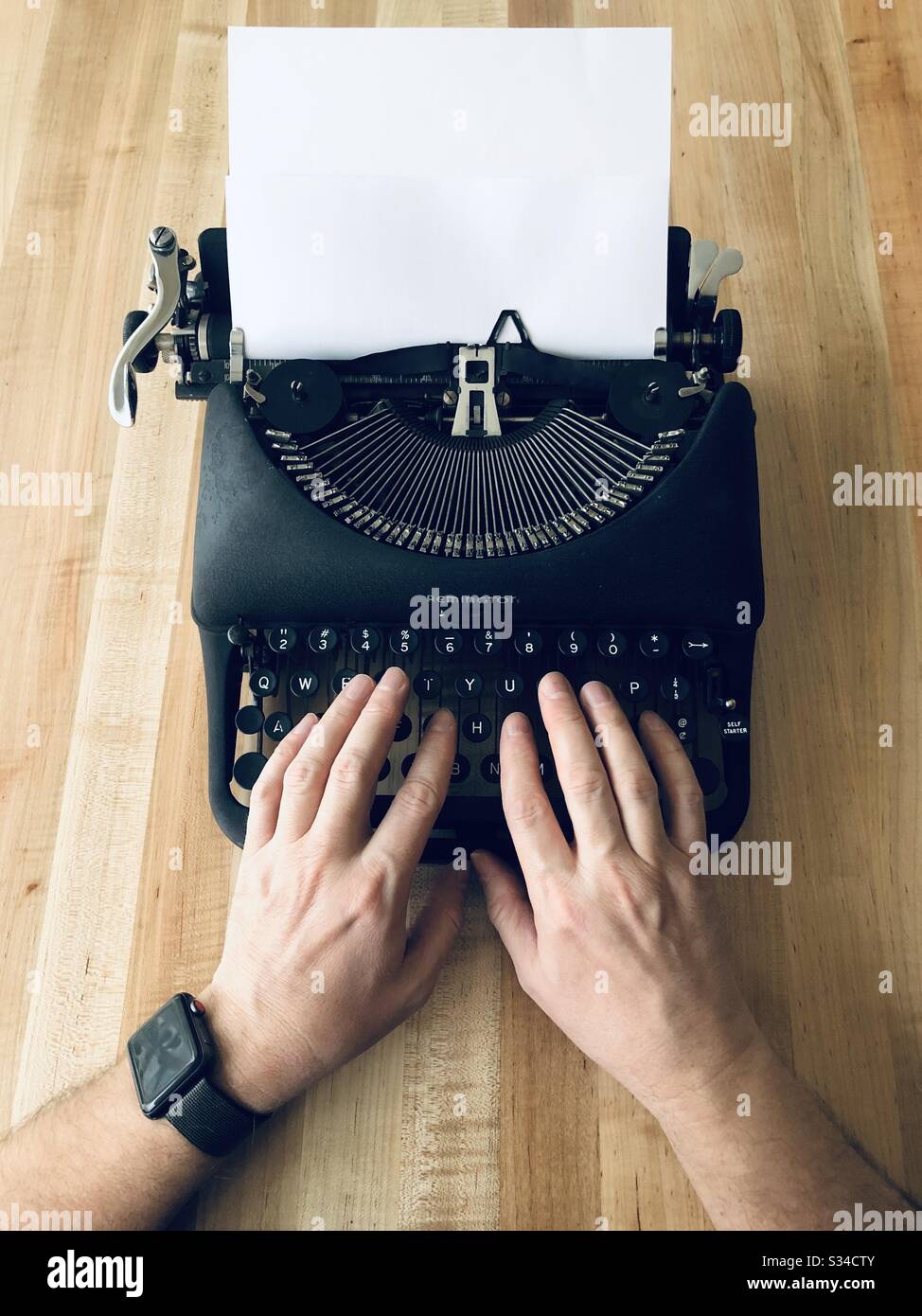 Photo Old Typewriter High Resolution Stock Photography and Images - Alamy