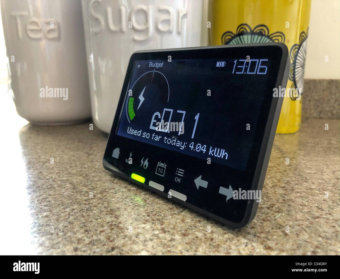 Electrical smart meter hi-res stock photography and images - Alamy