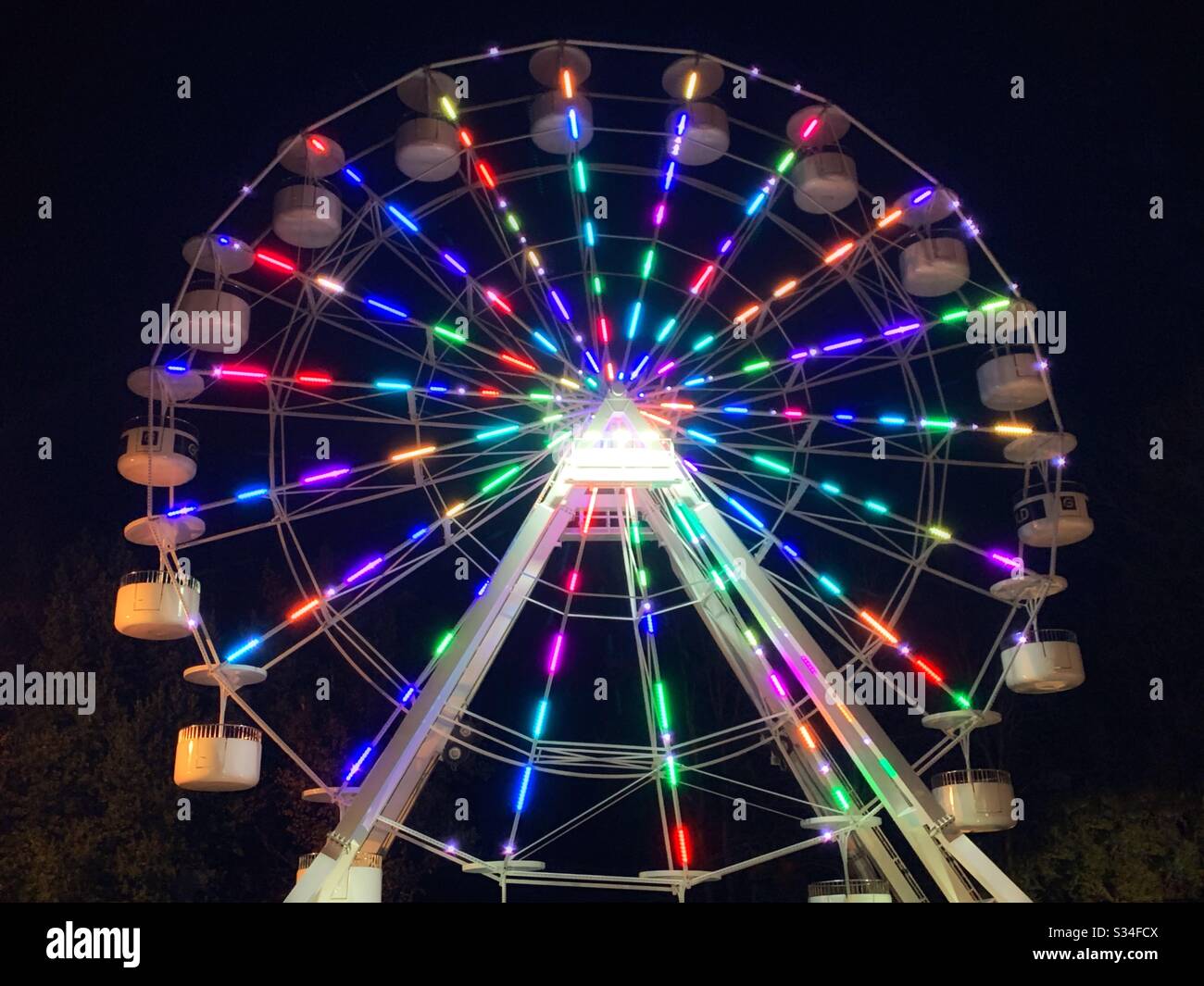 Lights and colours hi-res stock photography and images - Alamy