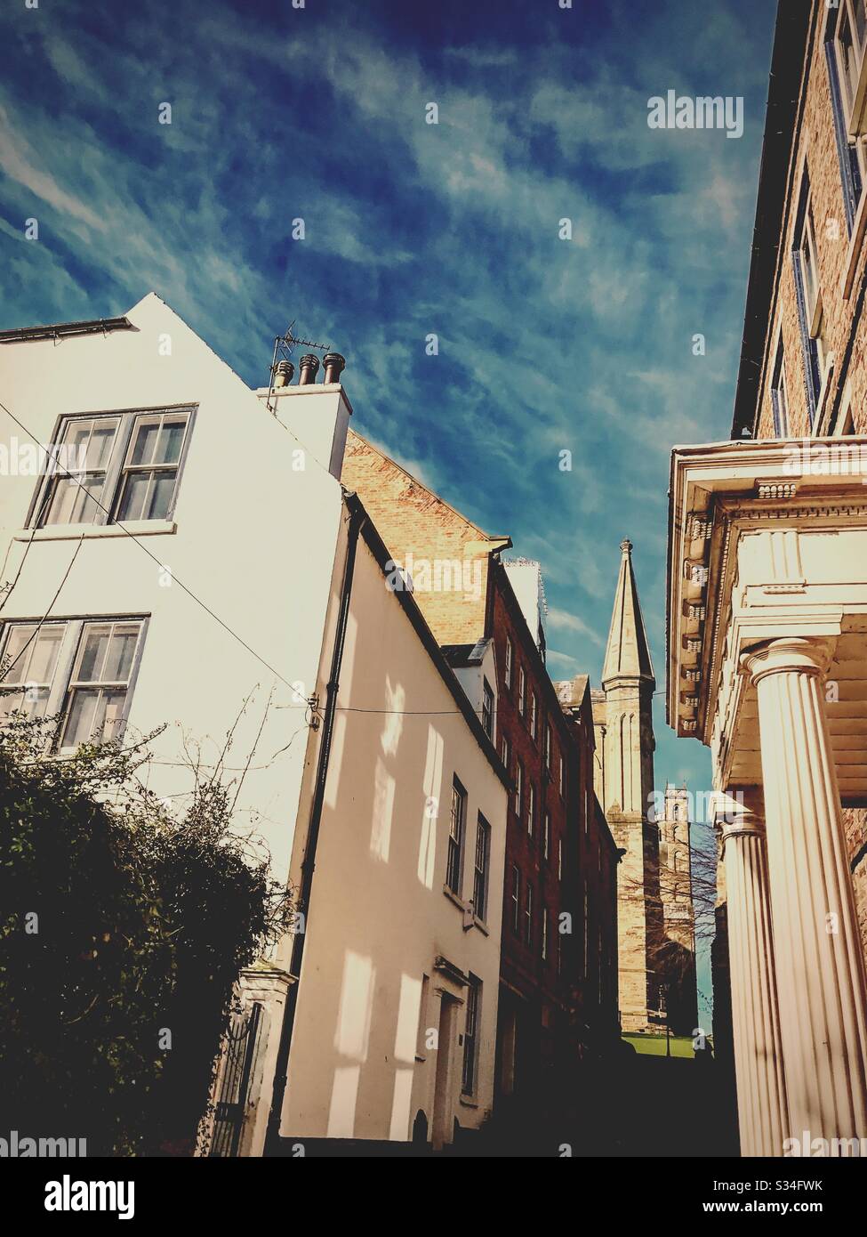 Architecture of Durham City, North East England. Quaint backstreet ...