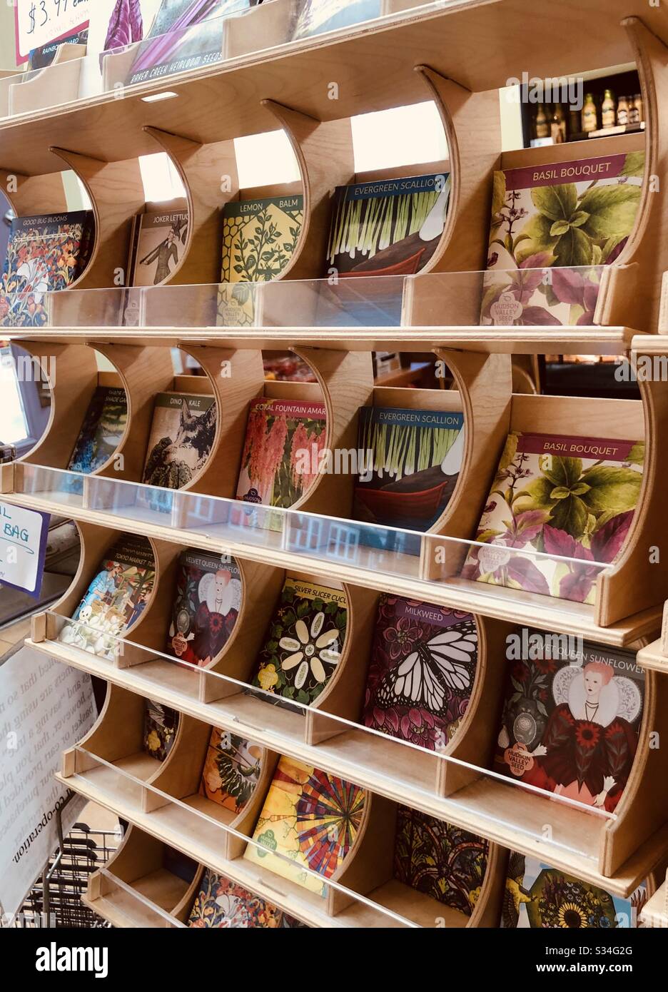 Seed packets hi-res stock photography and images - Alamy