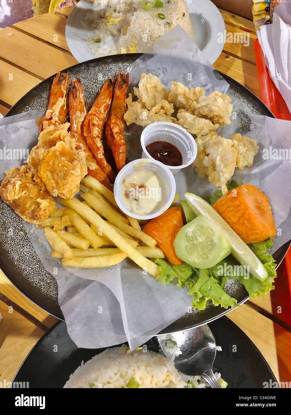 Prawn fry hi-res stock photography and images - Alamy