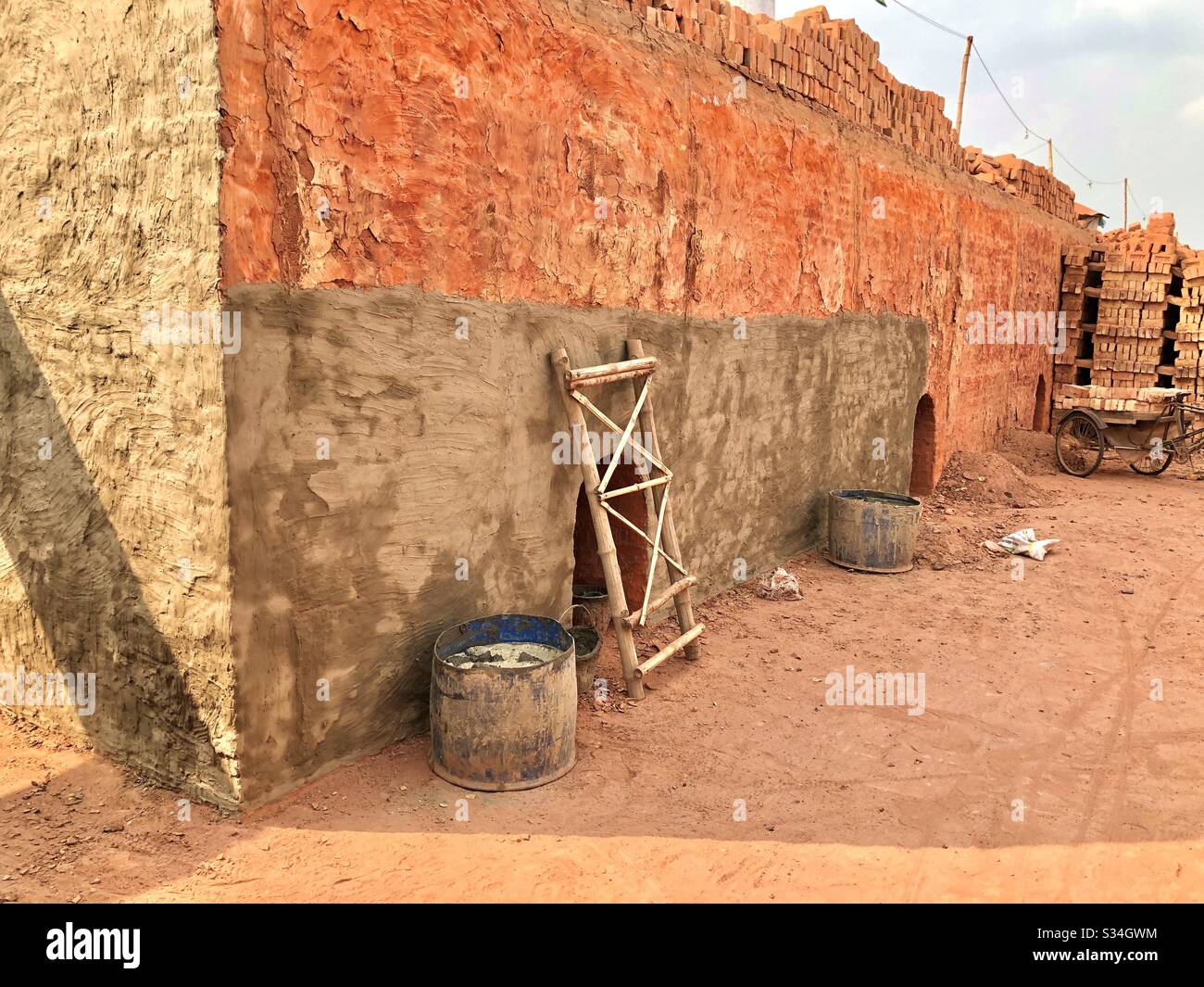 Brick field hi-res stock photography and images - Alamy