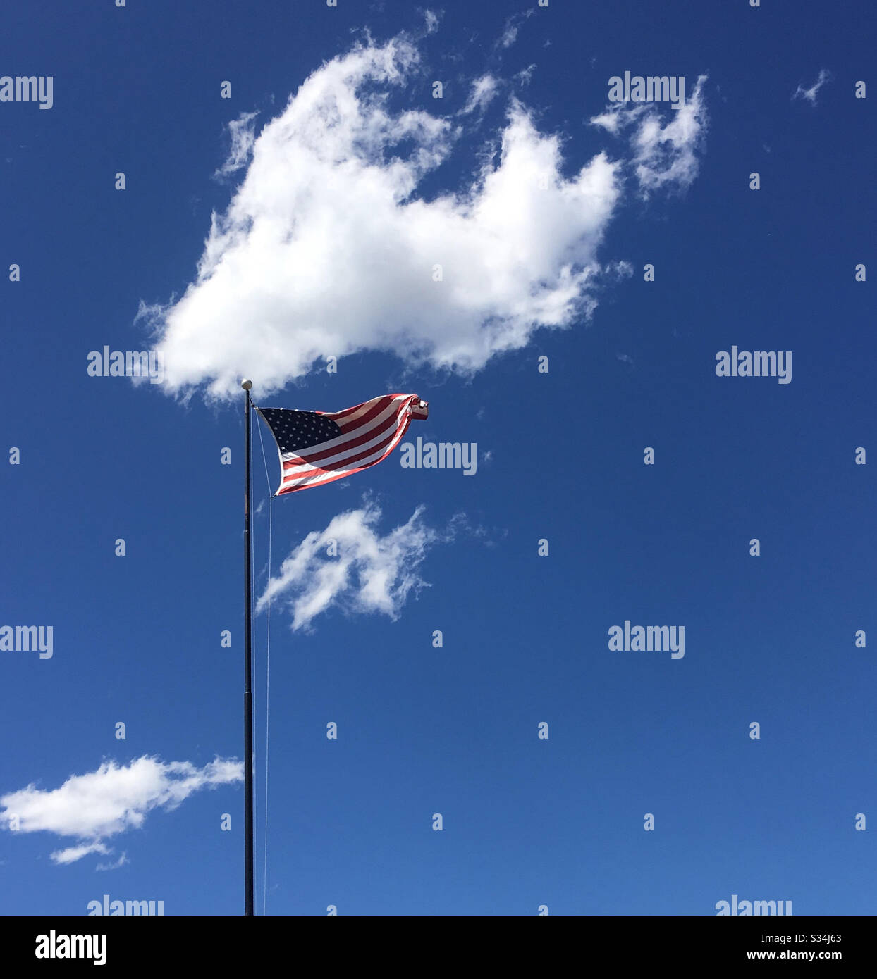 Flying white flag hi-res stock photography and images - Alamy