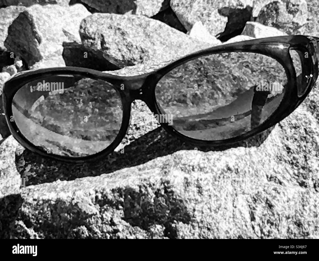 Sunglass Reflection Black And White