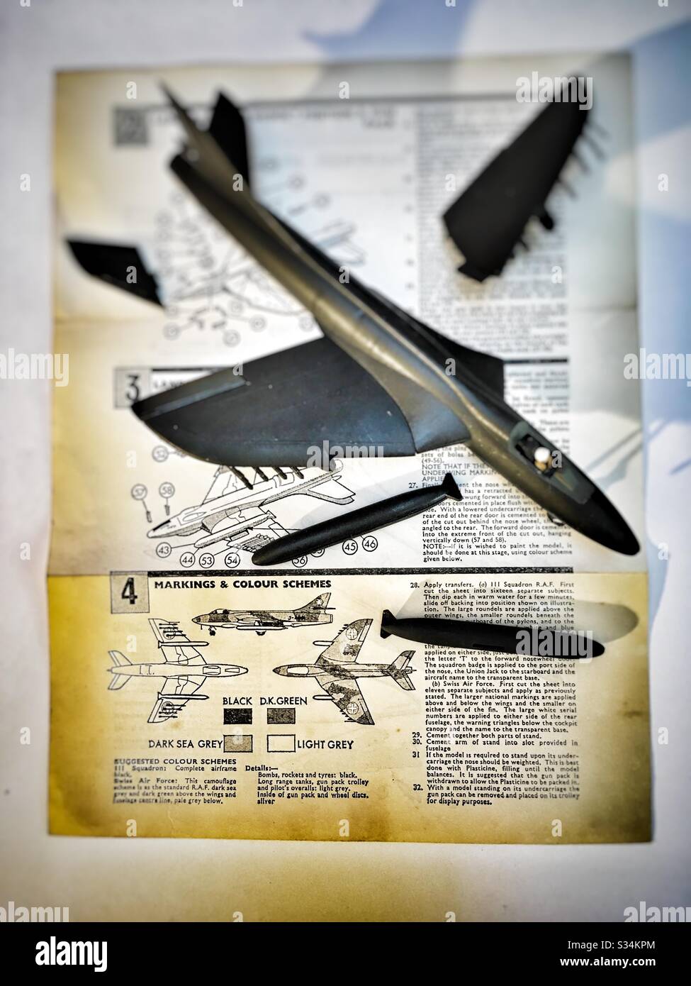 Vintage Airfix plastic model kit Stock Photo - Alamy