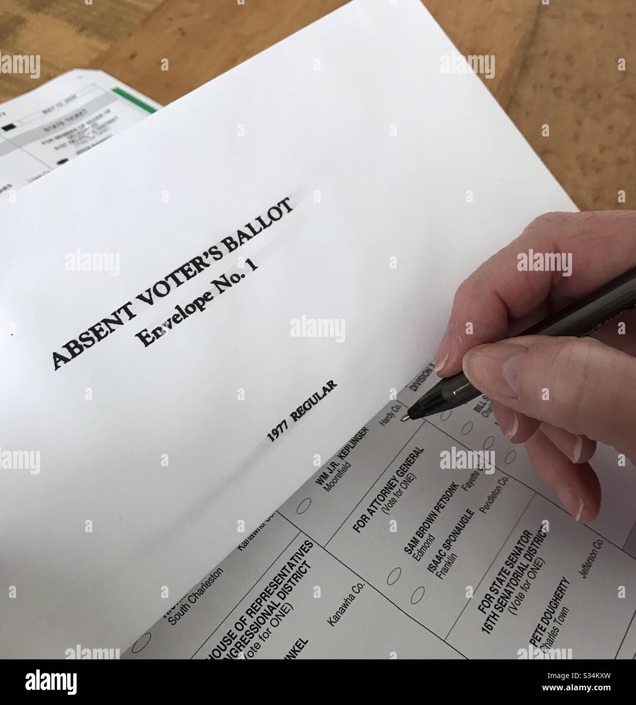 Ballot table hi-res stock photography and images - Alamy