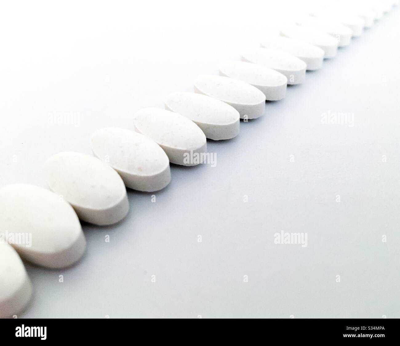 One a day tablets hi-res stock photography and images - Alamy