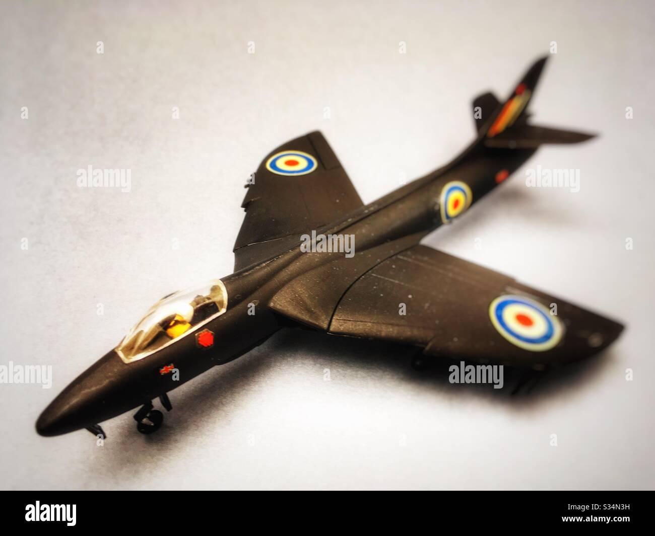 Vintage Airfix Hawker Hunter plastic model kit Stock Photo - Alamy