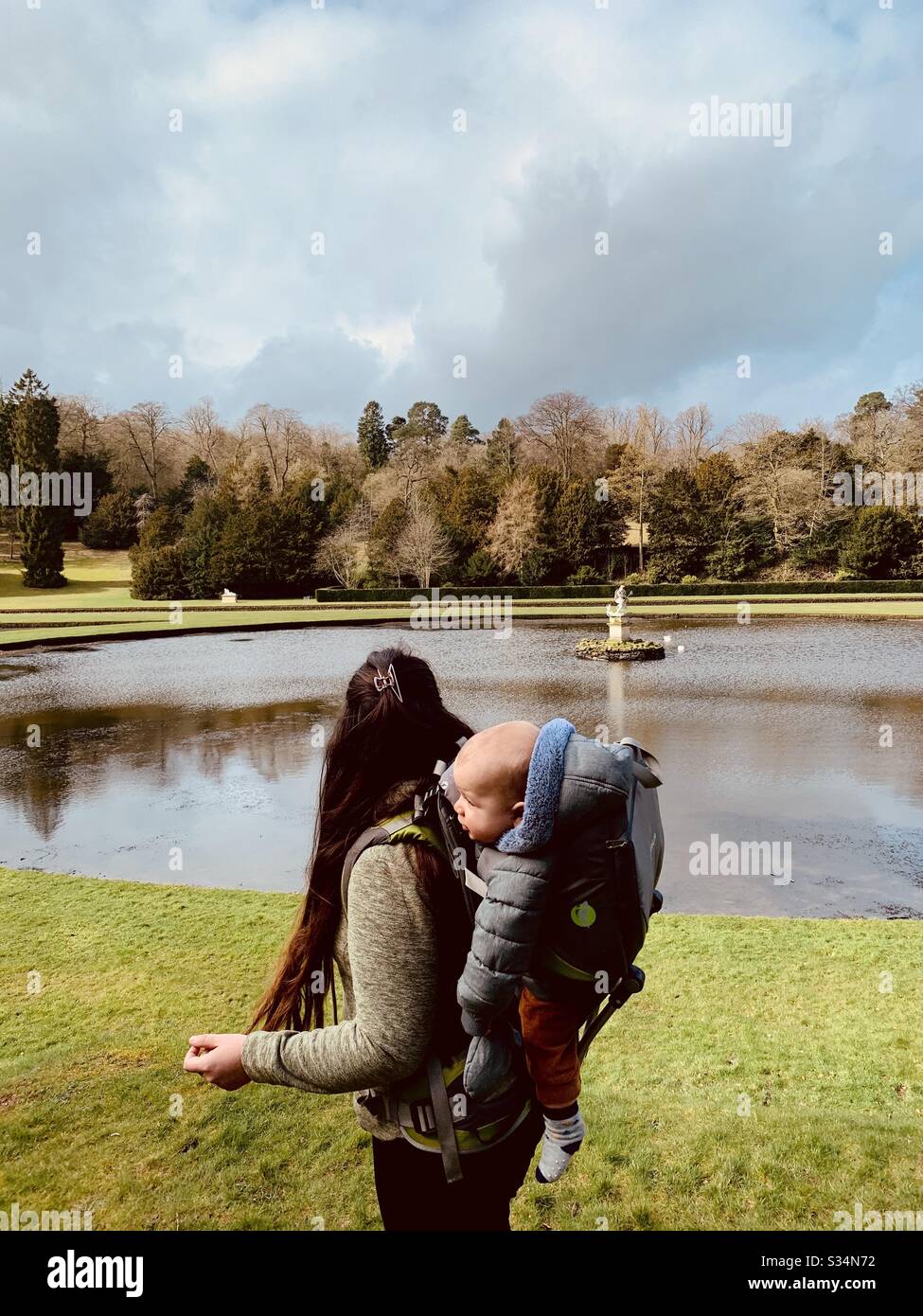 Baby backpack carrier hi-res stock photography and images - Alamy