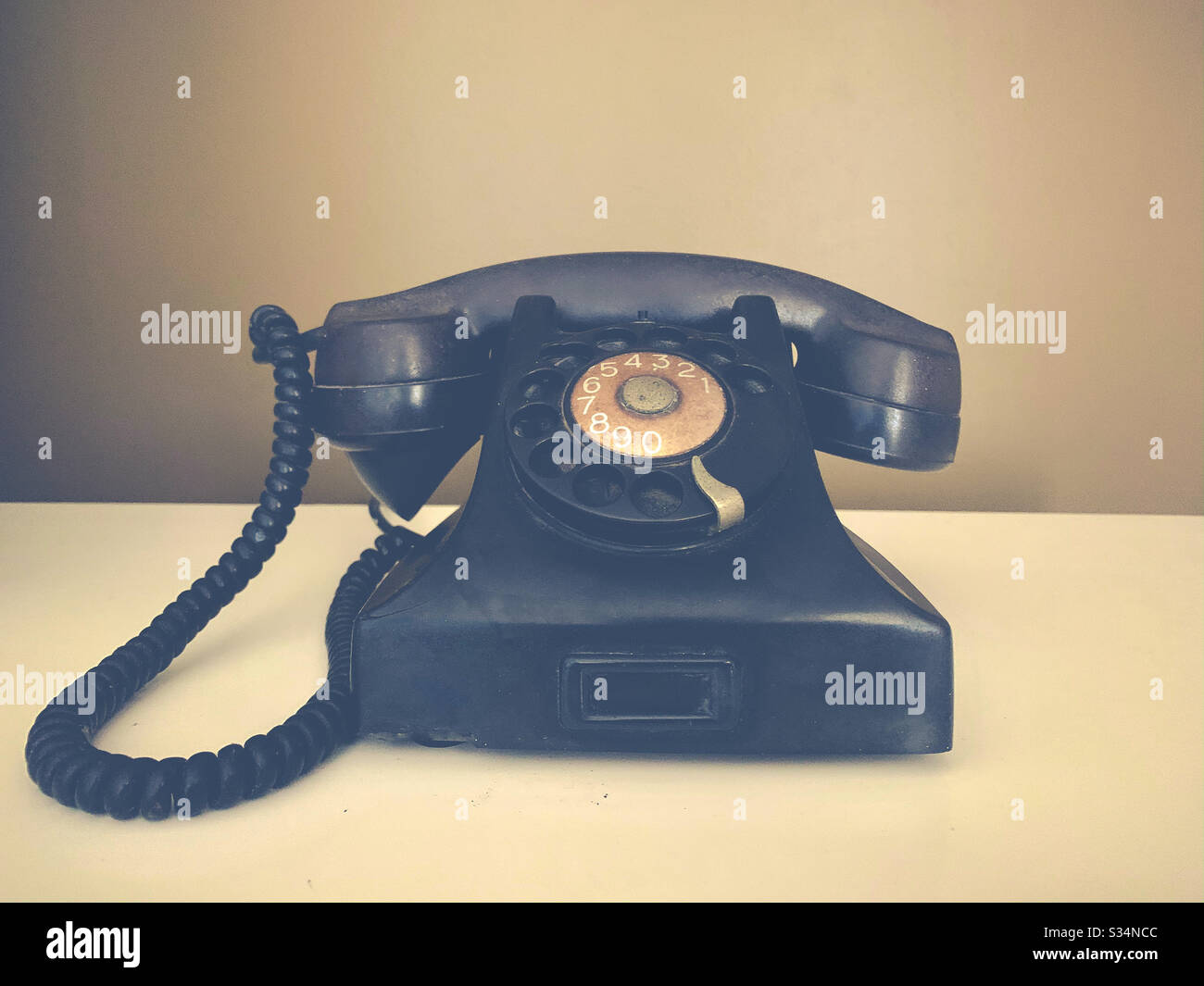 Analogic Phone High Resolution Stock Photography and Images - Alamy