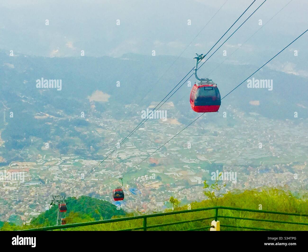 Fun cable car hi-res stock photography and images - Alamy