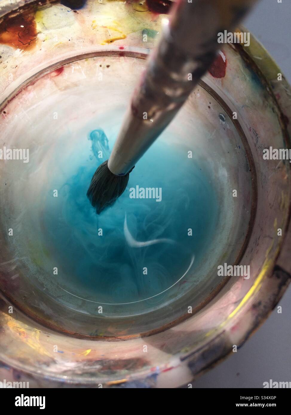 Paintbrush painting hi-res stock photography and images - Alamy