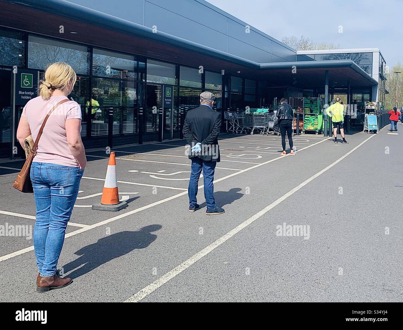 Two Metres Apart, Waitrose, Oxford, UK Stock Photo - Alamy