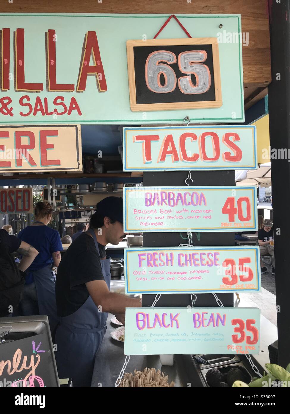 Taco stand hi-res stock photography and images - Alamy
