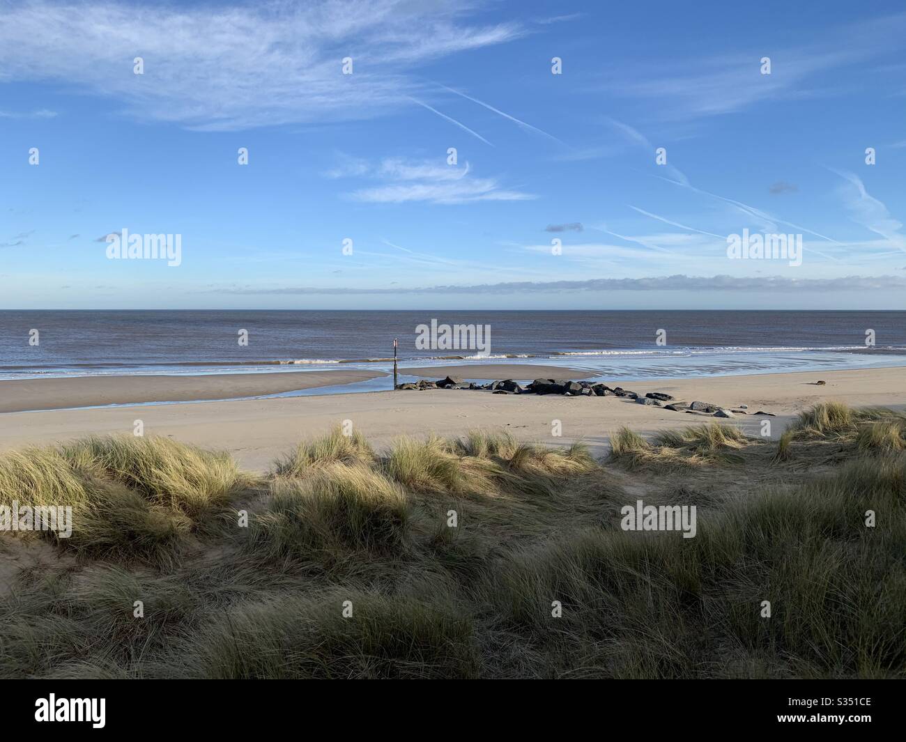Day at the sea side hi-res stock photography and images - Alamy