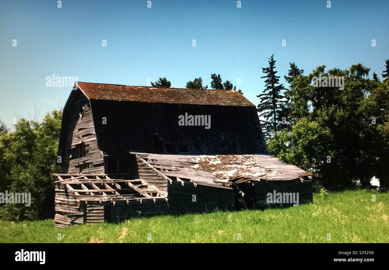 Old farmyard barn, agriculture, country life, wooden, structures ...