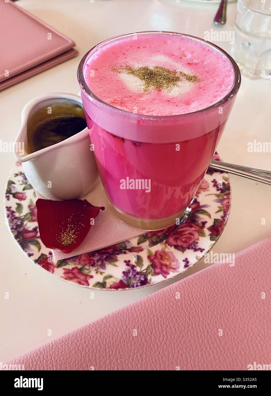 Pink coffee hi-res stock photography and images - Alamy