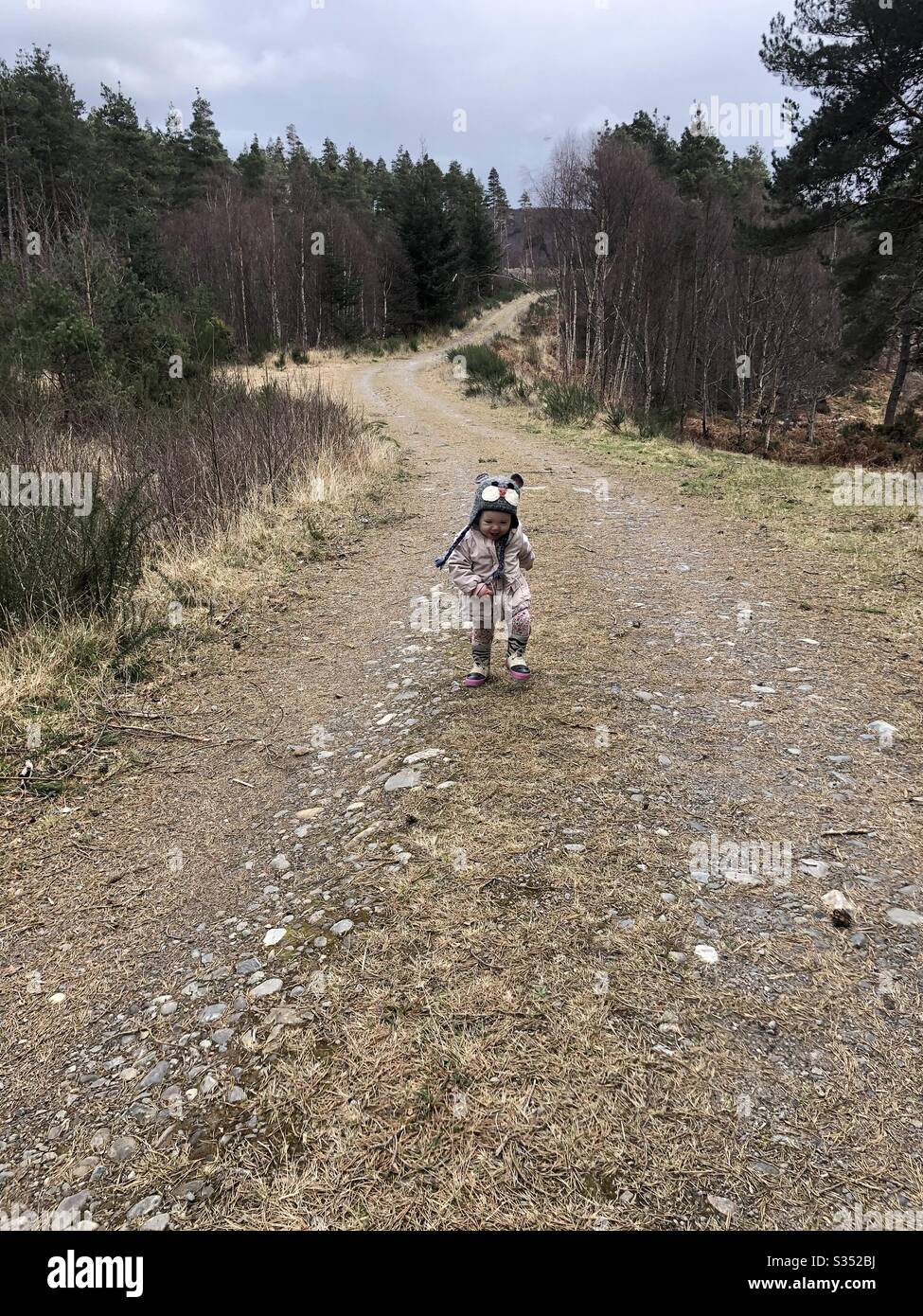 Walking up a path hi-res stock photography and images - Alamy
