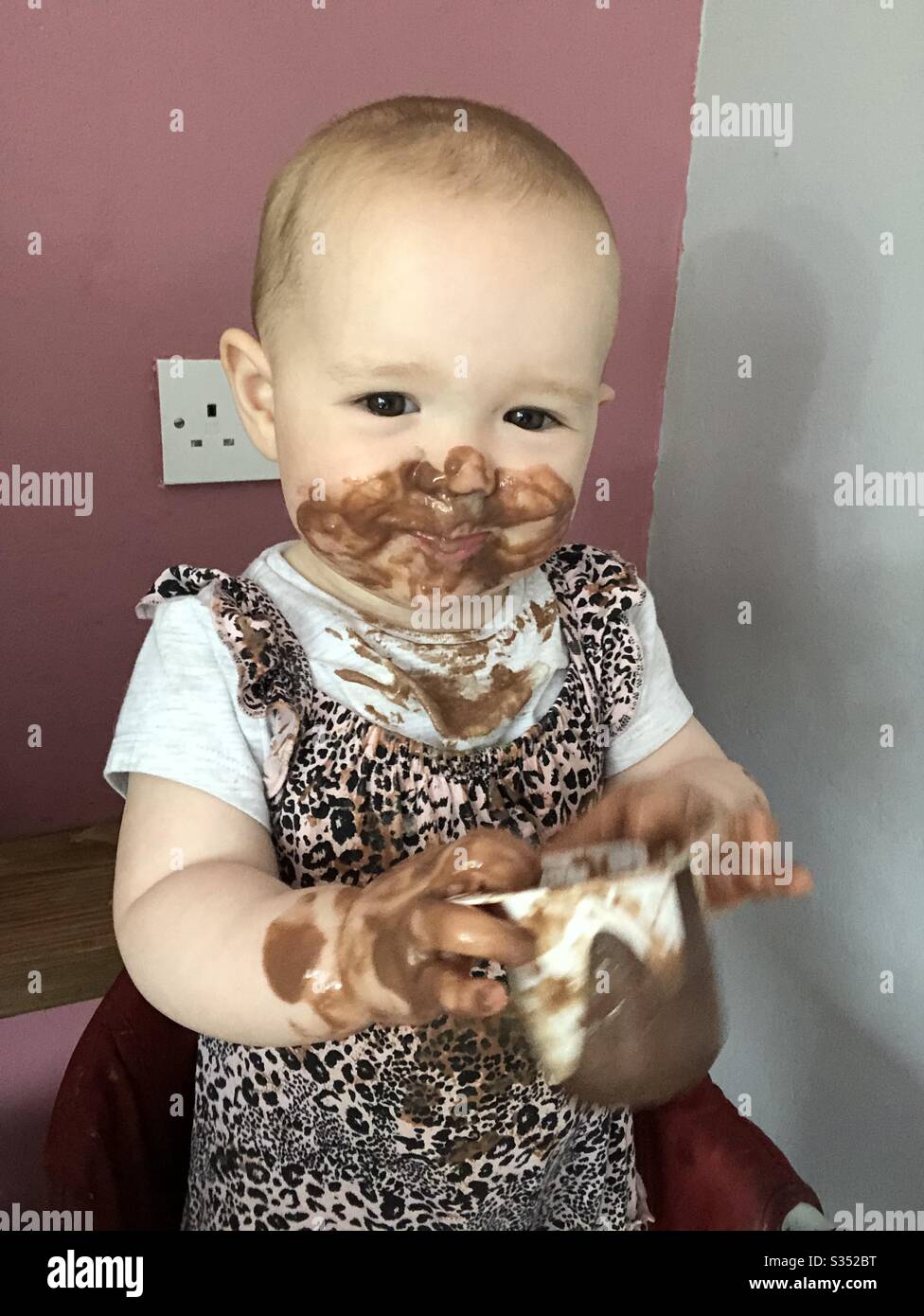 Messy kid eating hi-res stock photography and images - Alamy