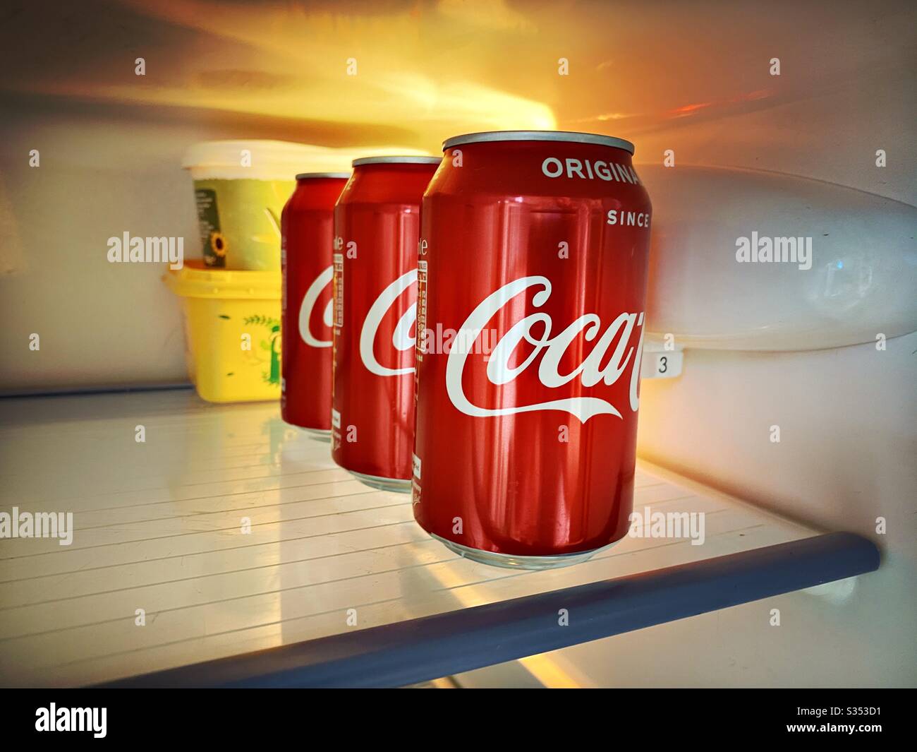 Coca Cola Refrigerator High Resolution Stock Photography and Images - Alamy