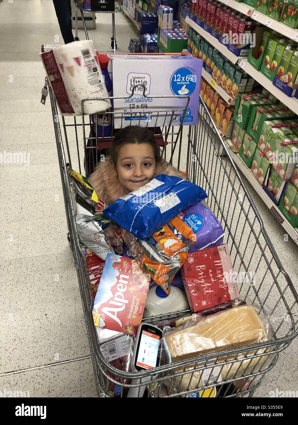 Trolly and food hi-res stock photography and images - Alamy