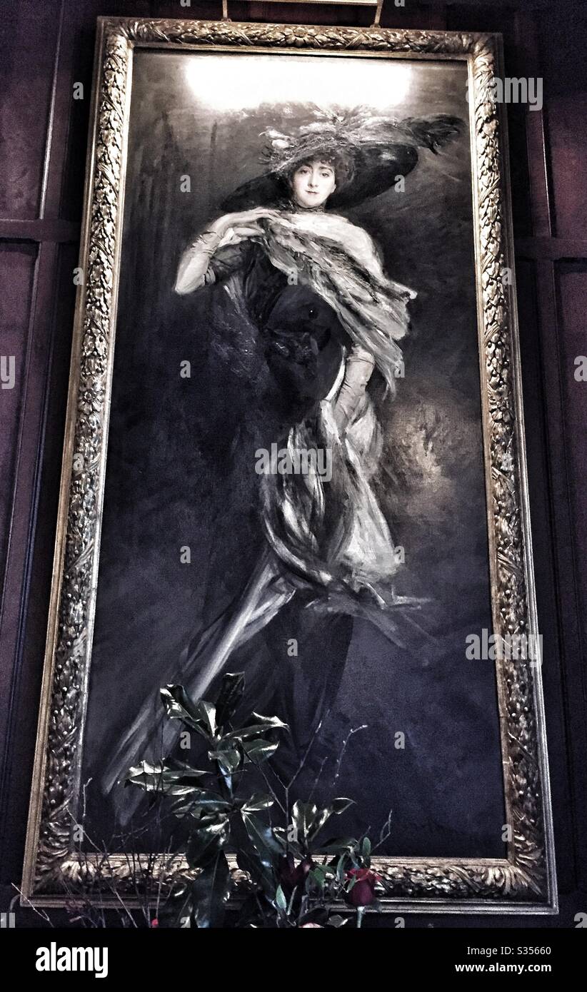 Mrs vanderbilt hi-res stock photography and images - Alamy