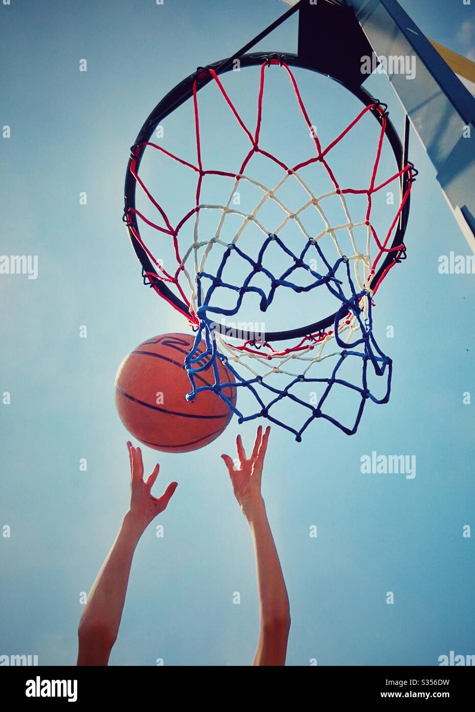 Hands and arms hi-res stock photography and images - Alamy