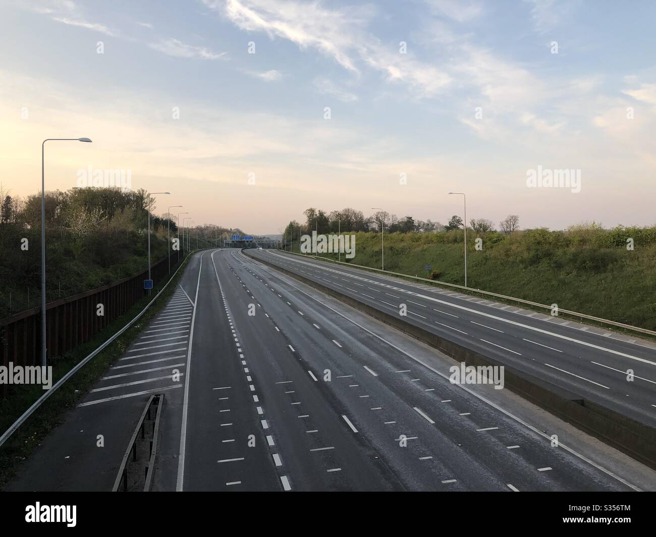 M25 london hi-res stock photography and images - Alamy