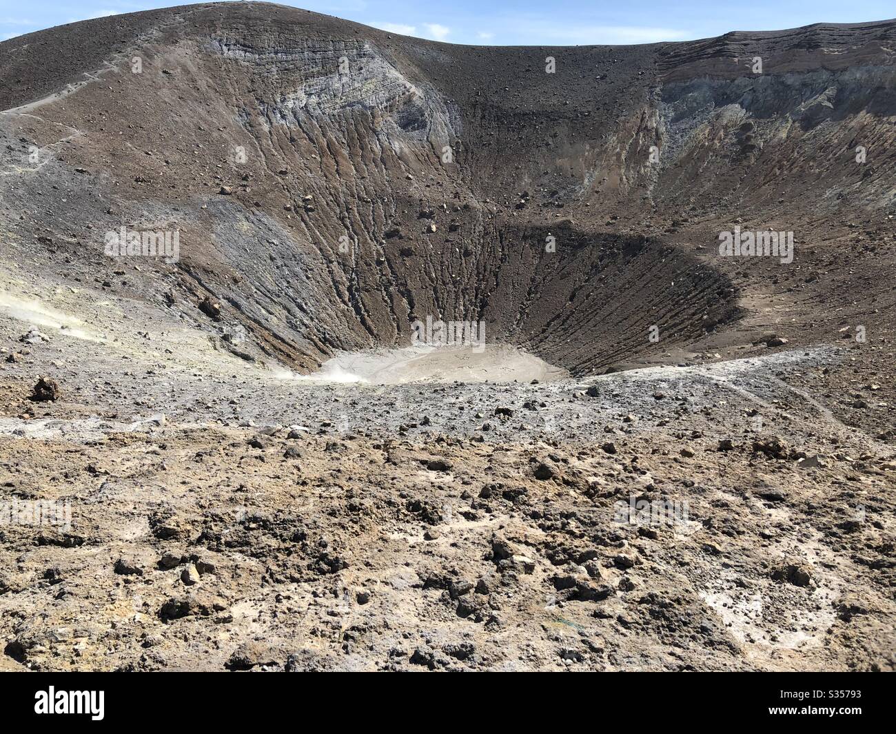 Crater of vulcano hi-res stock photography and images - Alamy