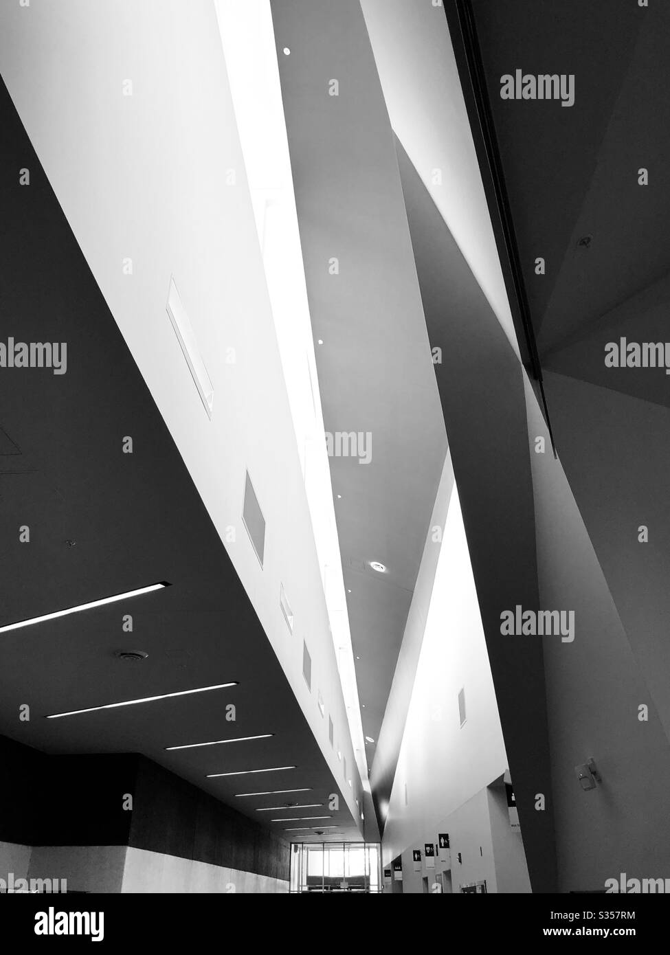 Exterior architectural design details in a modern building Stock Photo ...