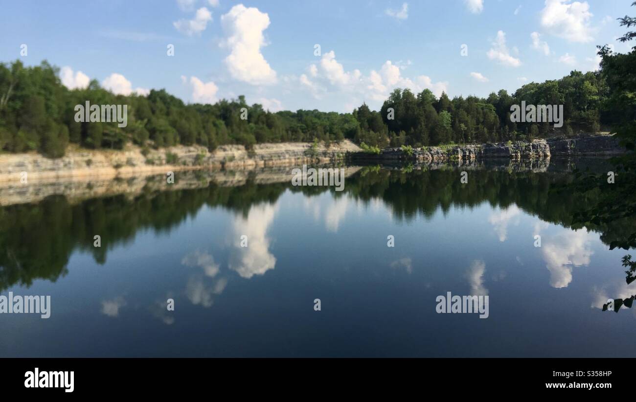 Right side up hi-res stock photography and images - Alamy