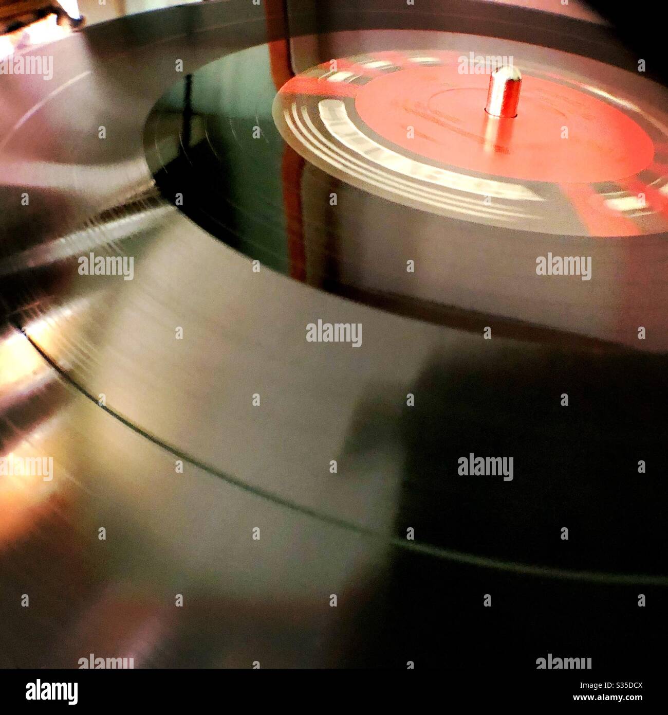 33 record hi-res stock photography and images - Alamy