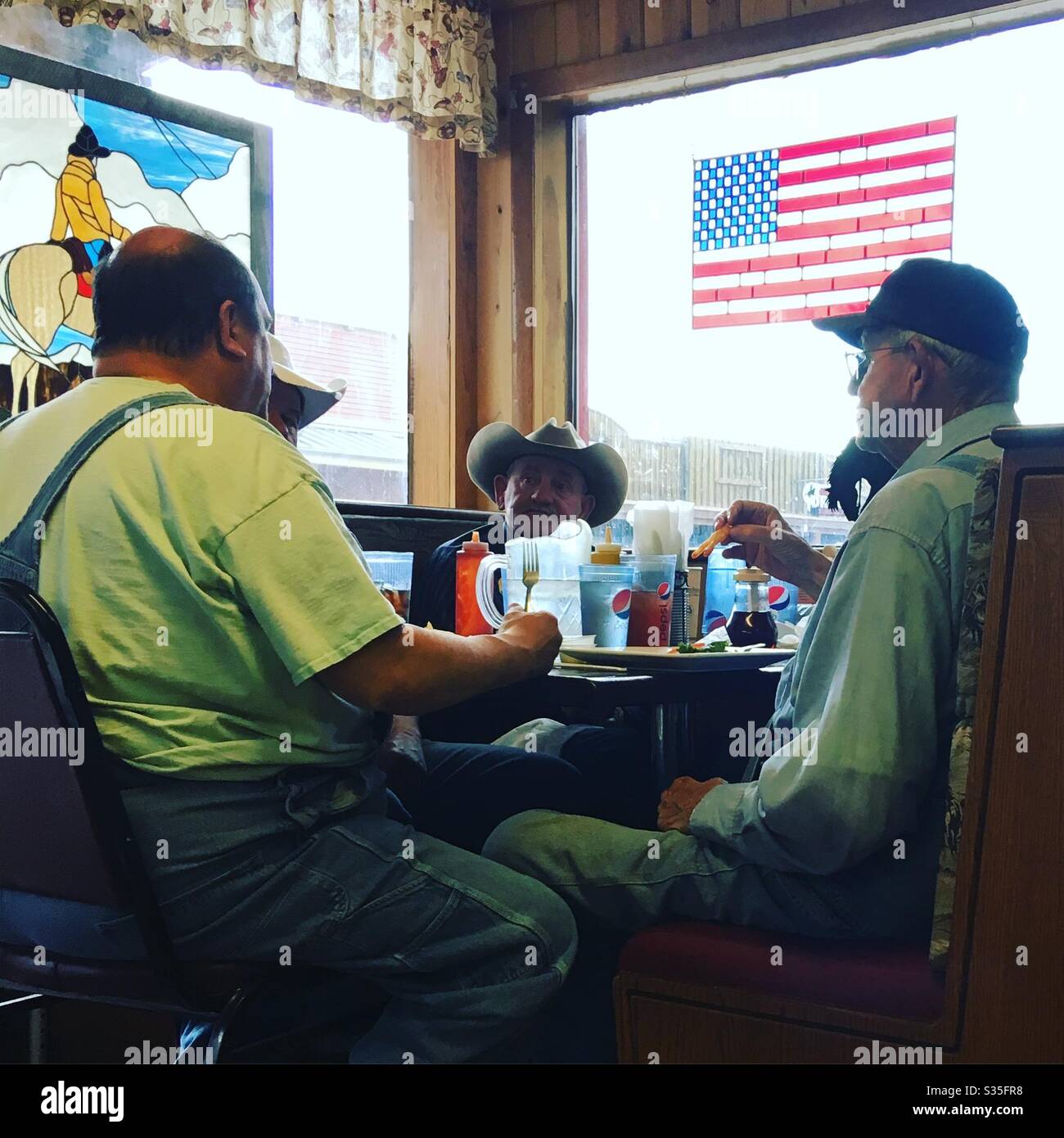 Rednecks hi-res stock photography and images - Alamy