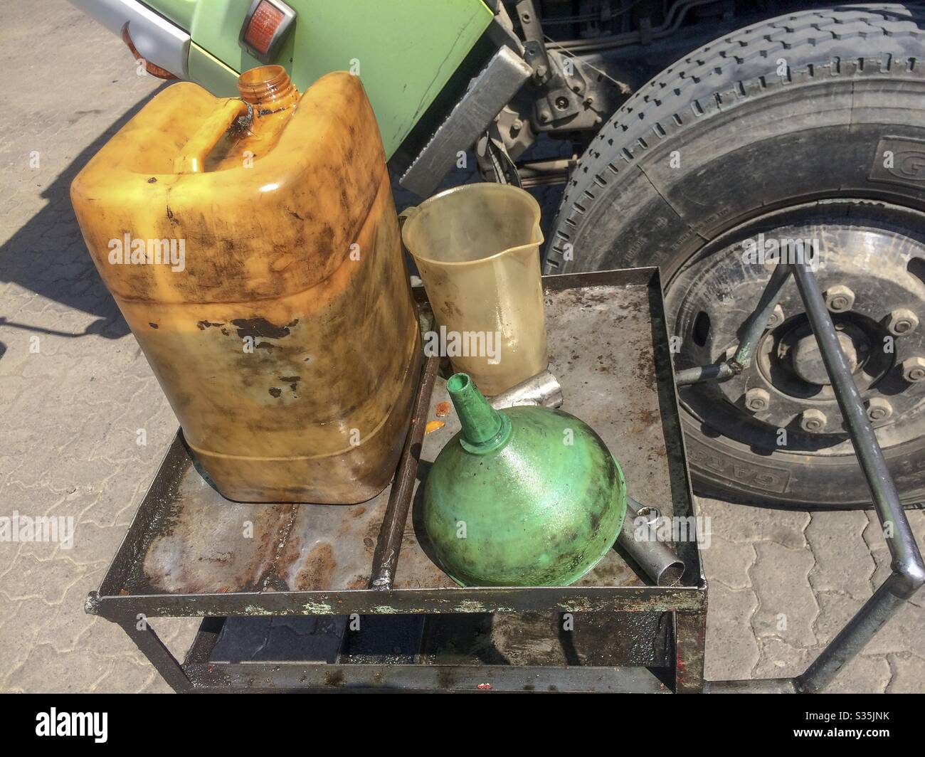 Iron table hi-res stock photography and images - Alamy