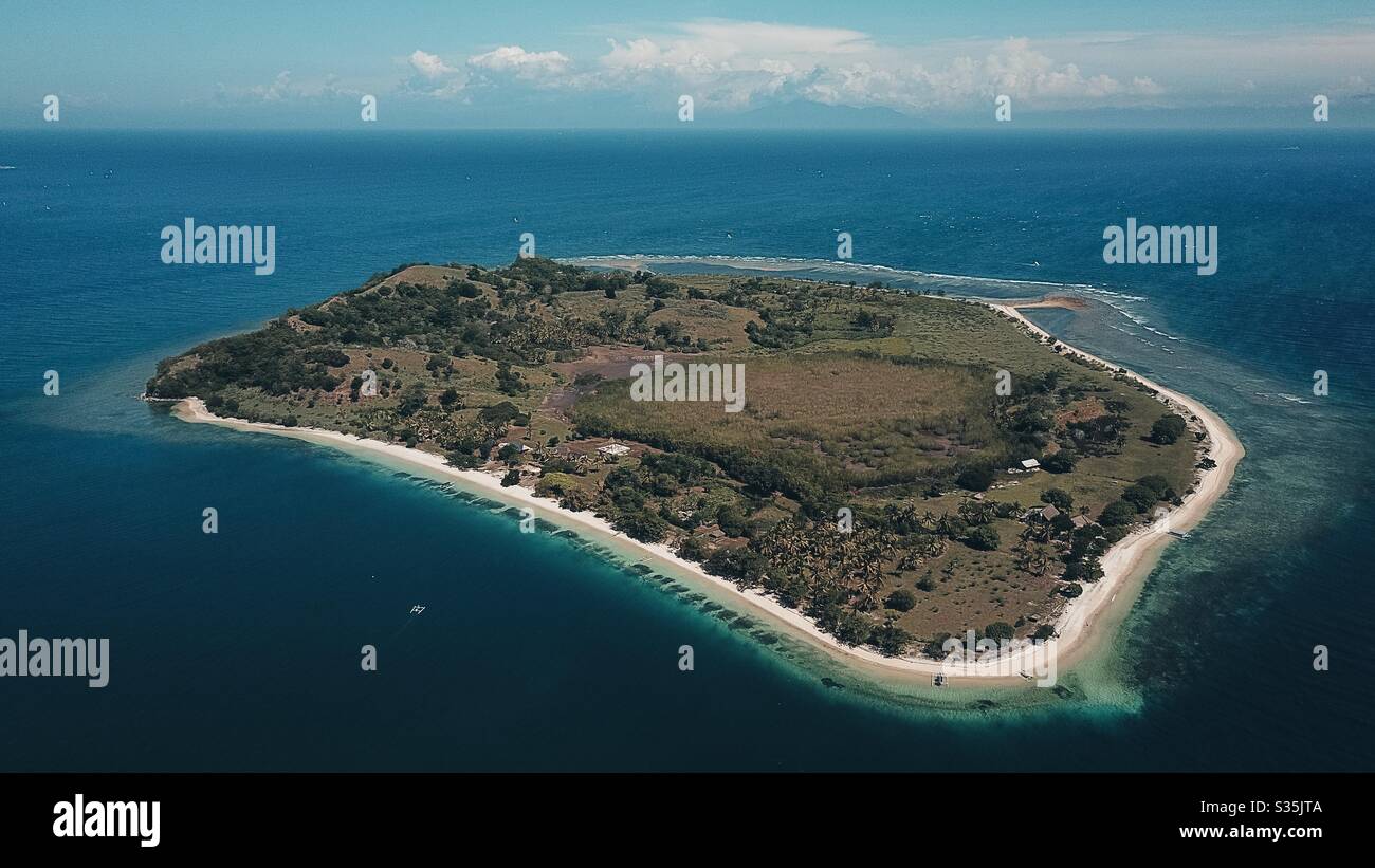 Hidden island hi-res stock photography and images - Alamy