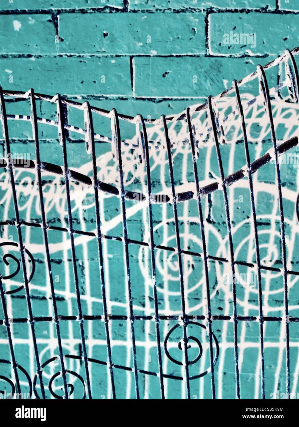 Curved Brick Wall High Resolution Stock Photography and Images - Alamy