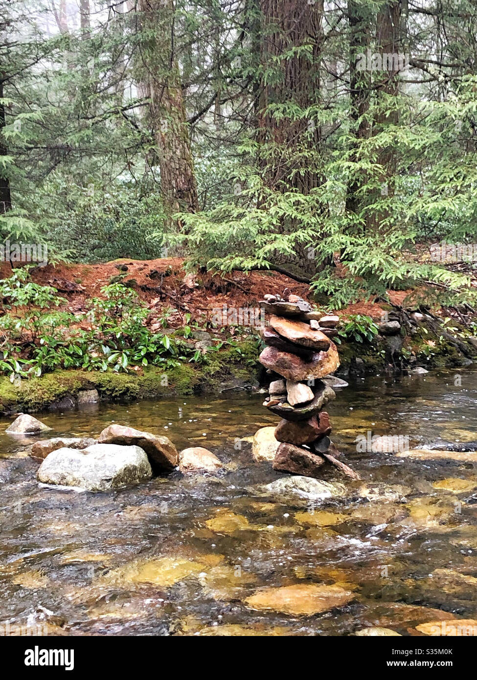 Stack of rocks hi-res stock photography and images - Alamy