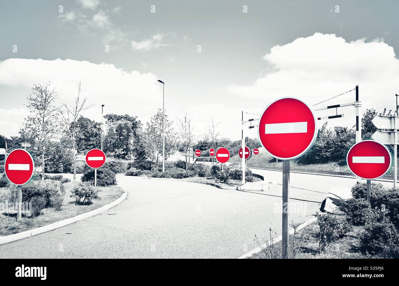 Sea of no entry signs Stock Photo - Alamy