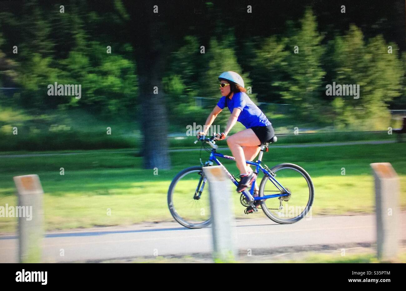 Cycling pathway hi-res stock photography and images - Alamy