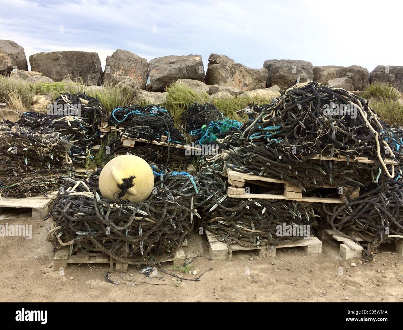 Oyster nets hi-res stock photography and images - Alamy