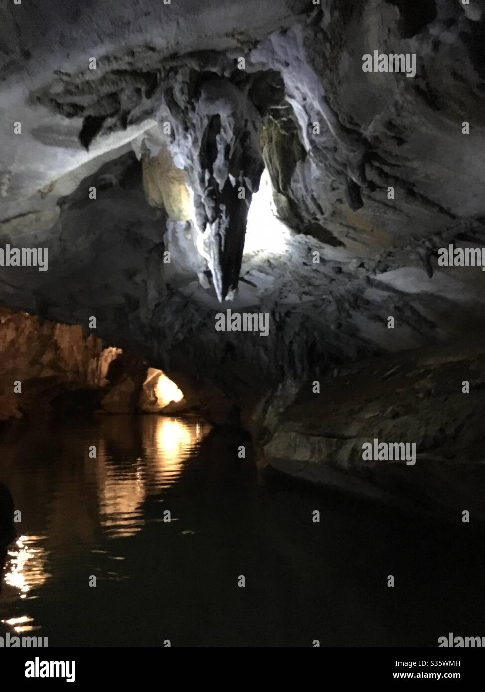 Caving tourism hi-res stock photography and images - Alamy