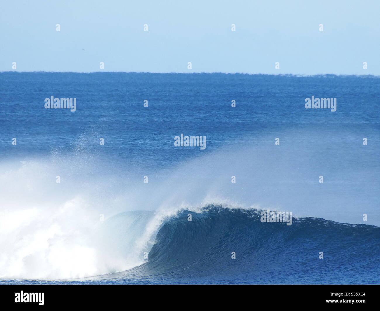 Waves wave surf hi-res stock photography and images - Alamy