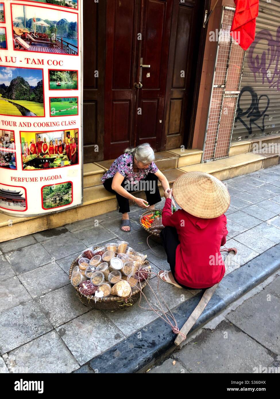Vegetable hawker hi-res stock photography and images - Alamy