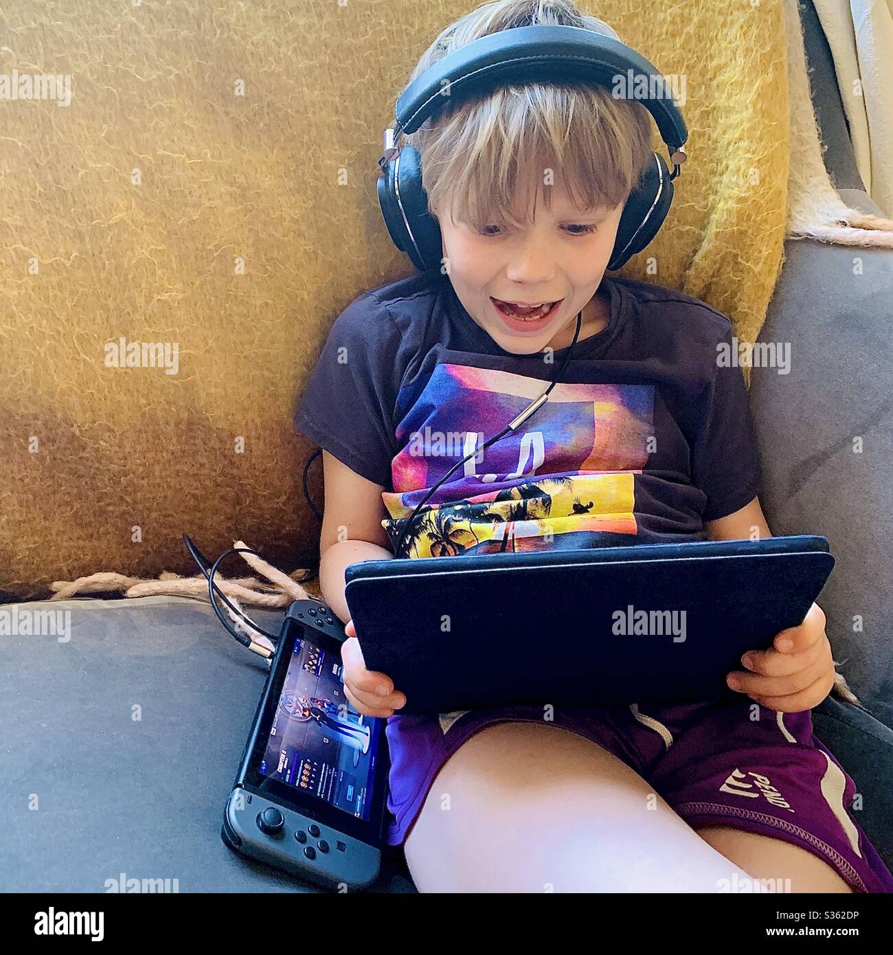 Screen screens hi-res stock photography and images - Alamy