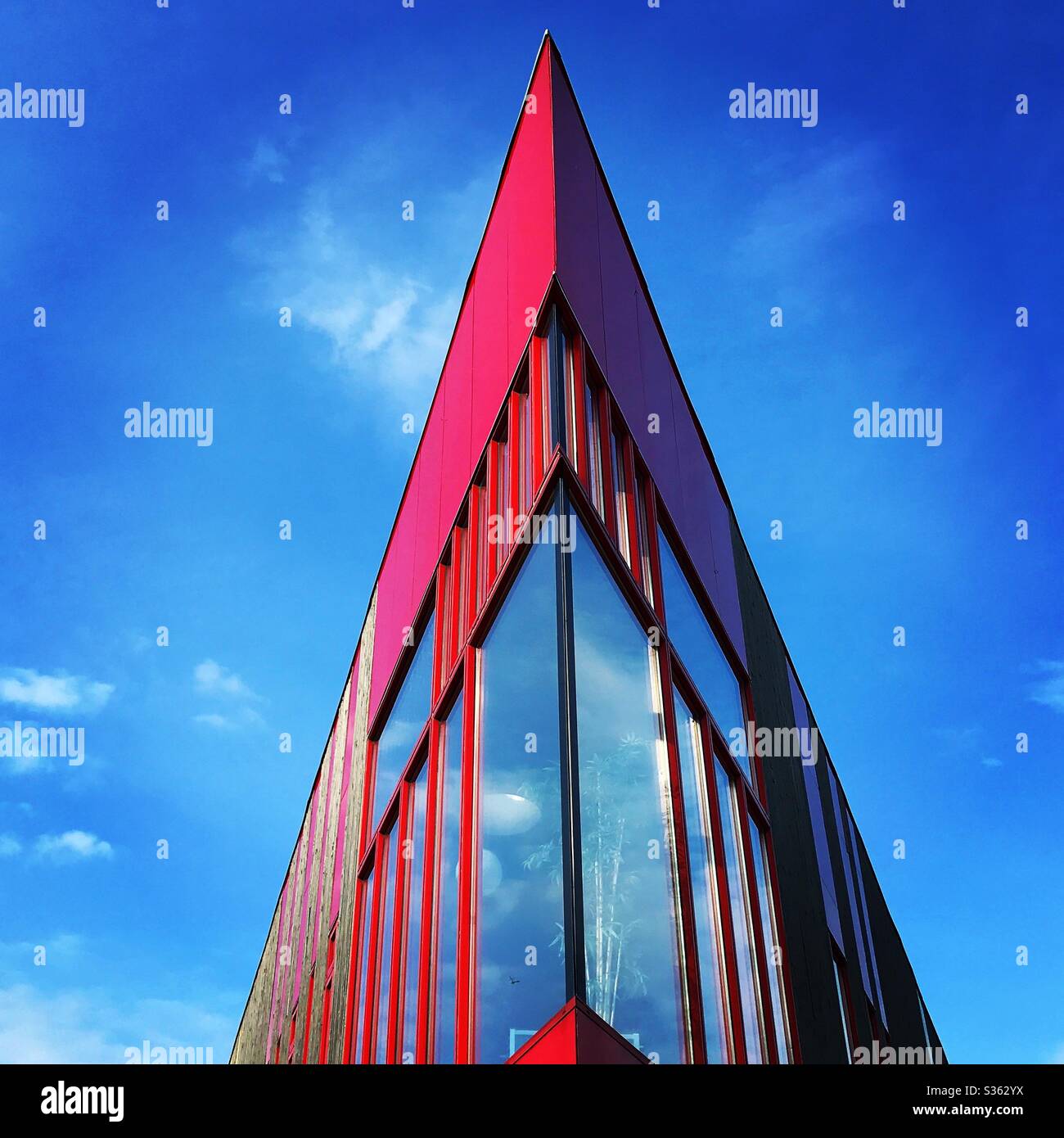 Unusual perspective hi-res stock photography and images - Alamy